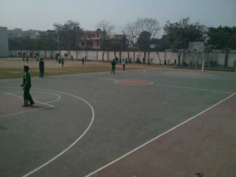 DLF Public School, Sahibabad | KrisKindu Inc.